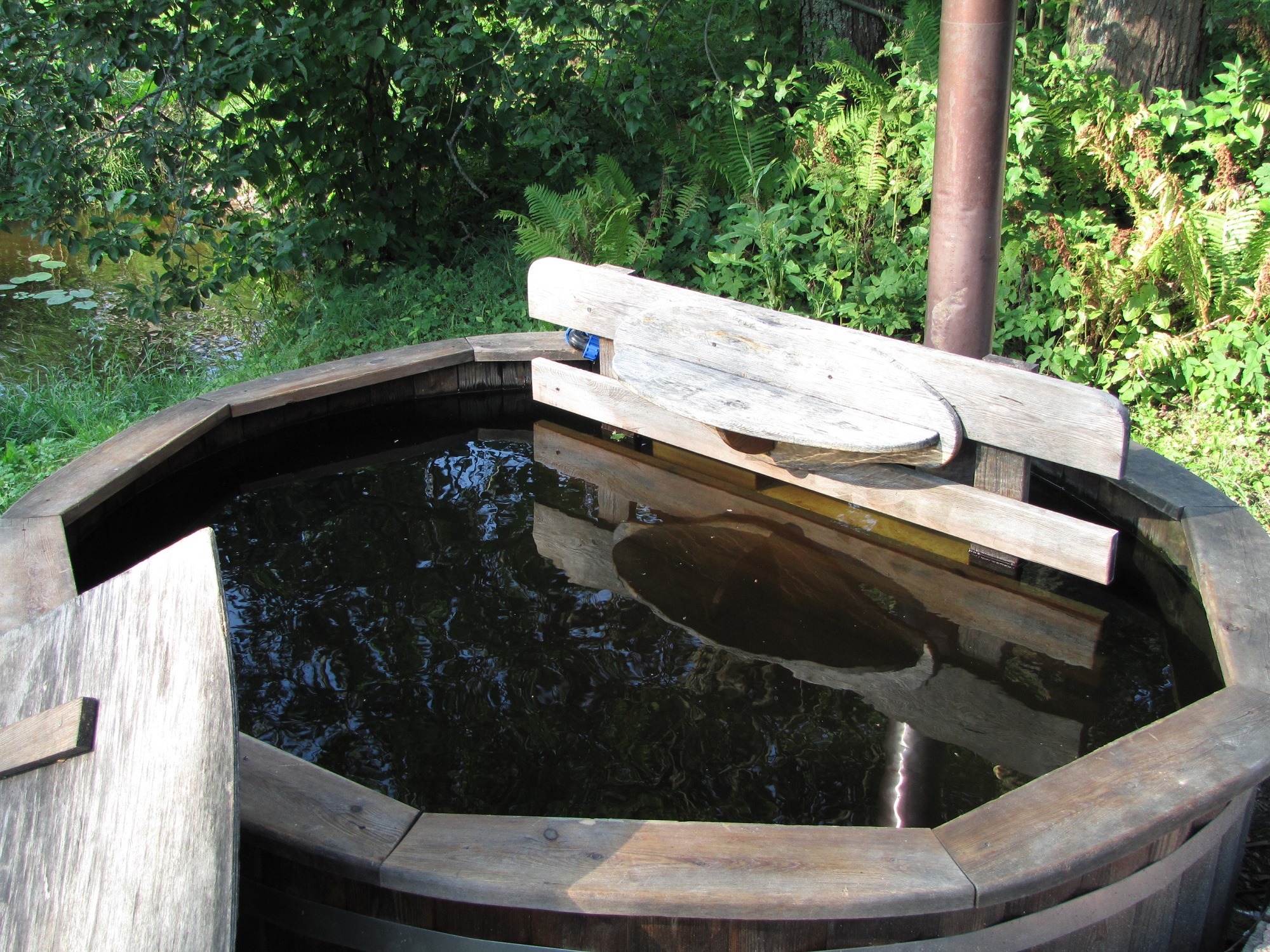 Kivi talu saunad - Vene saun, tünnisaun, Soome saun ja aurusaun